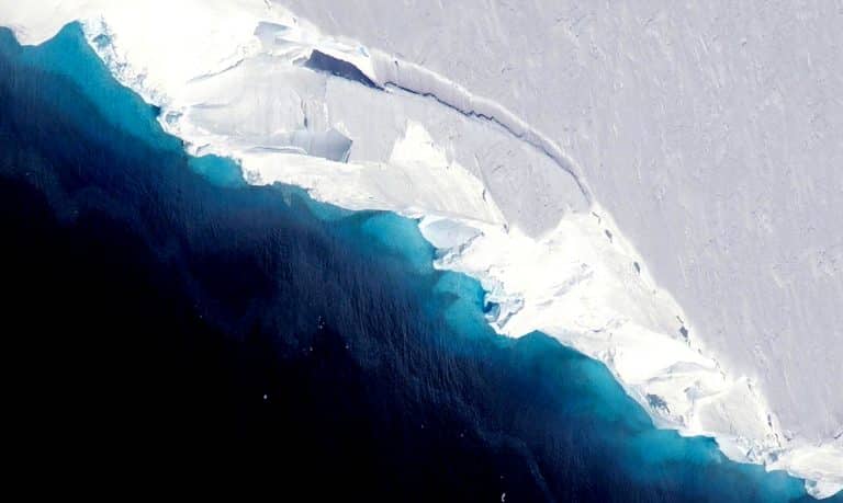 Ancient Rocky Structure Revealed Under Melting Ice In Antarctica ...