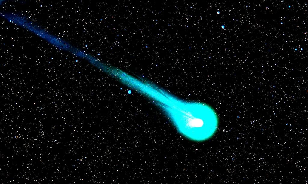 Massive Mega-Comet Bernardinelli-Bernstein is the Largest of All Time ...