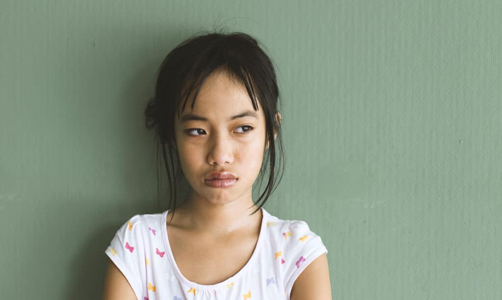 6 Warning Signs That Indicate You’re Raising a Spoiled Child ...