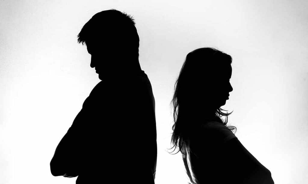 10 Ways To Repair Broken Trust In Your Relationship – Awareness Act